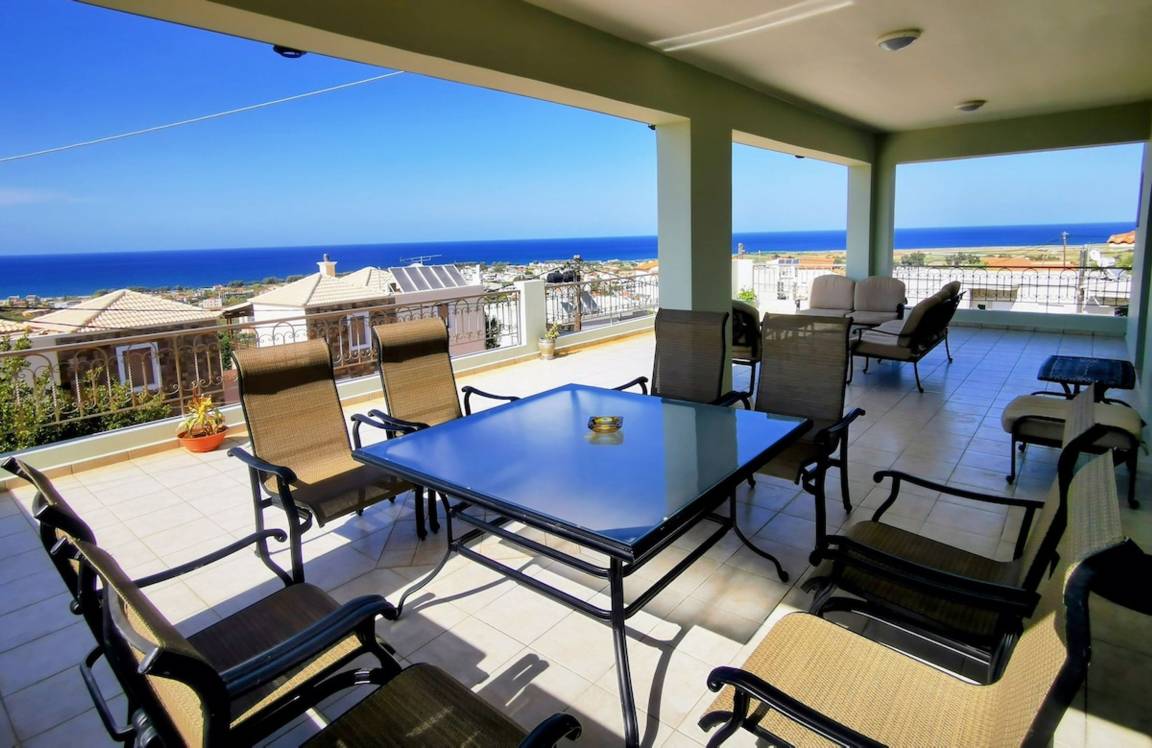 170 M² Ferienwohnung ∙ 3 Schlafzimmer ∙ 8 Gäste - Kreta