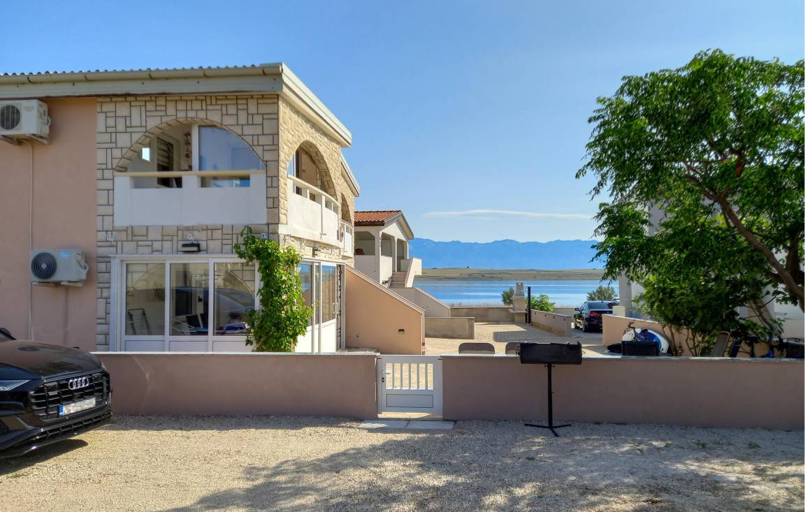 58 M² Apartamento ∙ 2 Habitaciones ∙ 4 Huéspedes - Vir