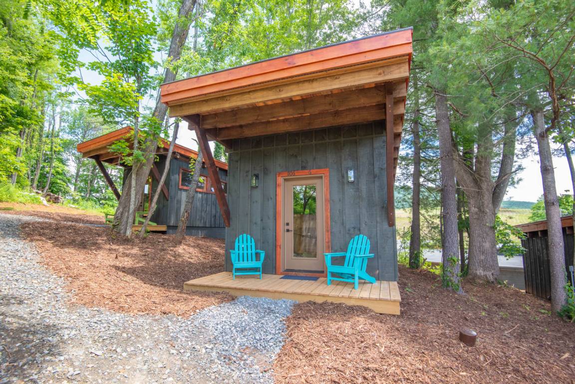Cabin ∙ 1 Bedroom ∙ 2 Guests - West Jefferson, NC