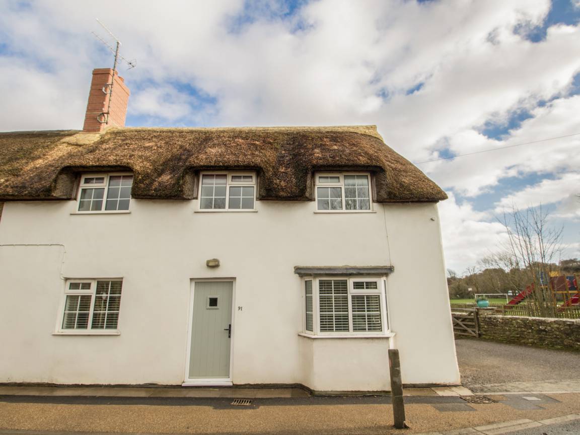 Cottage ∙ 2 Bedrooms ∙ 4 Guests - Bridport