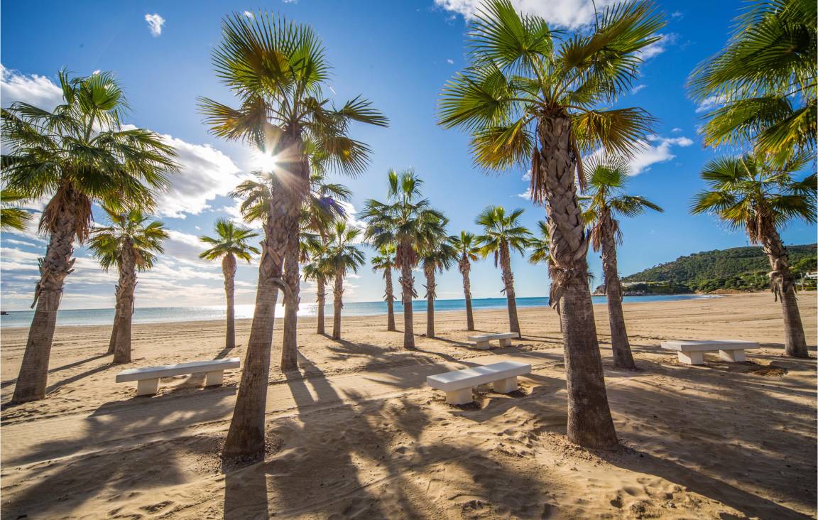 75 M² Apartamento ∙ 2 Habitaciones ∙ 4 Huéspedes - Oropesa del Mar