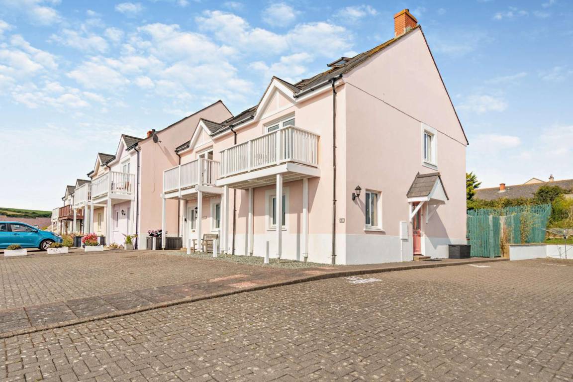 Cottage ∙ 3 Bedrooms ∙ 5 Guests - Little Haven