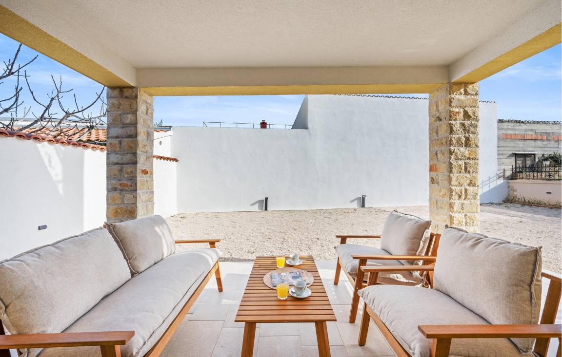100 M² Appartement ∙ 4 Chambres ∙ 8 Personnes - Tisno
