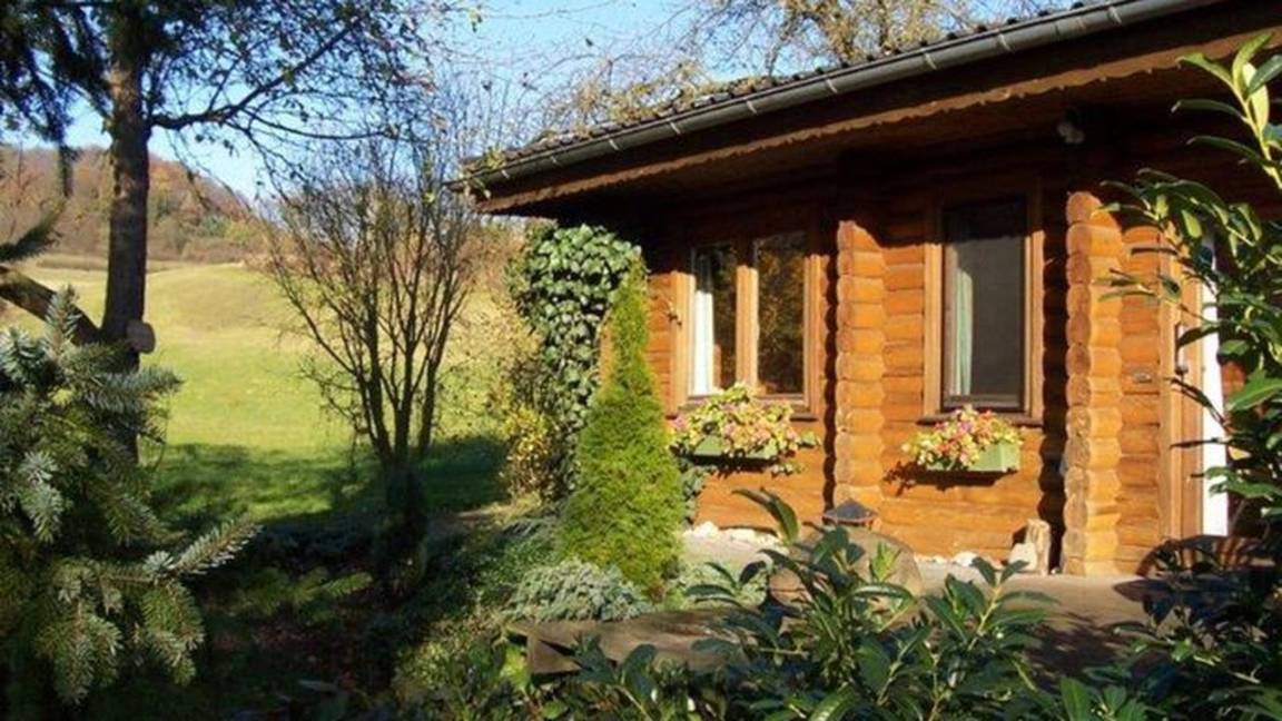 62 M² Ferienhaus ∙ 2 Schlafzimmer ∙ 4 Gäste - Hessen