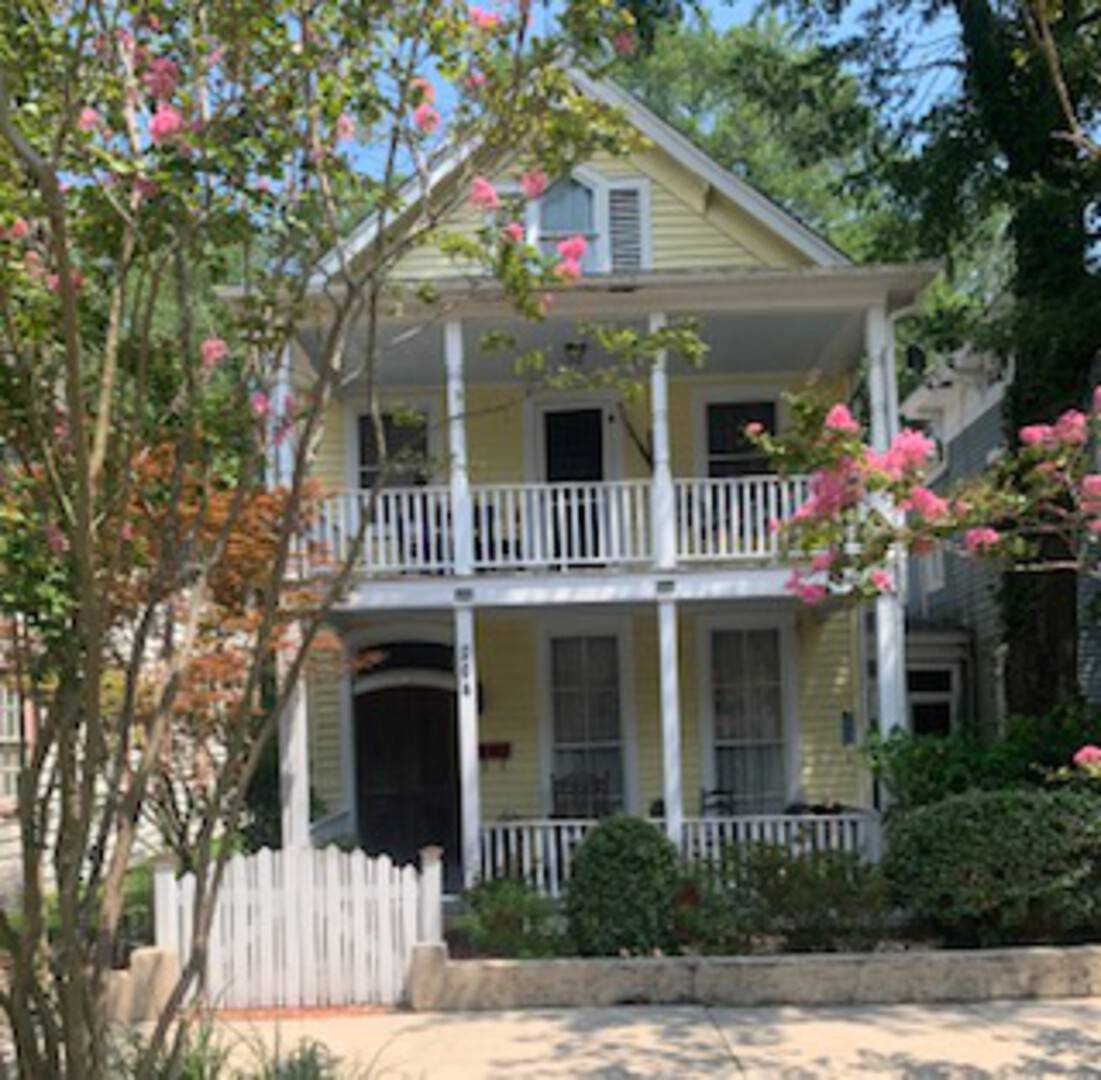 139 M² House ∙ 2 Bedrooms ∙ 2 Guests - Wilmington, NC