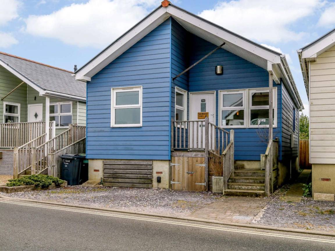 Cottage ∙ 2 Bedrooms ∙ 4 Guests - Fareham