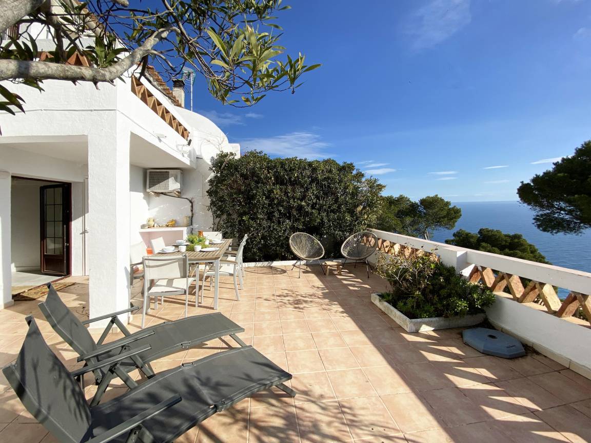 110 M² Casa ∙ 3 Habitaciones ∙ 6 Huéspedes - Aiguablava, España