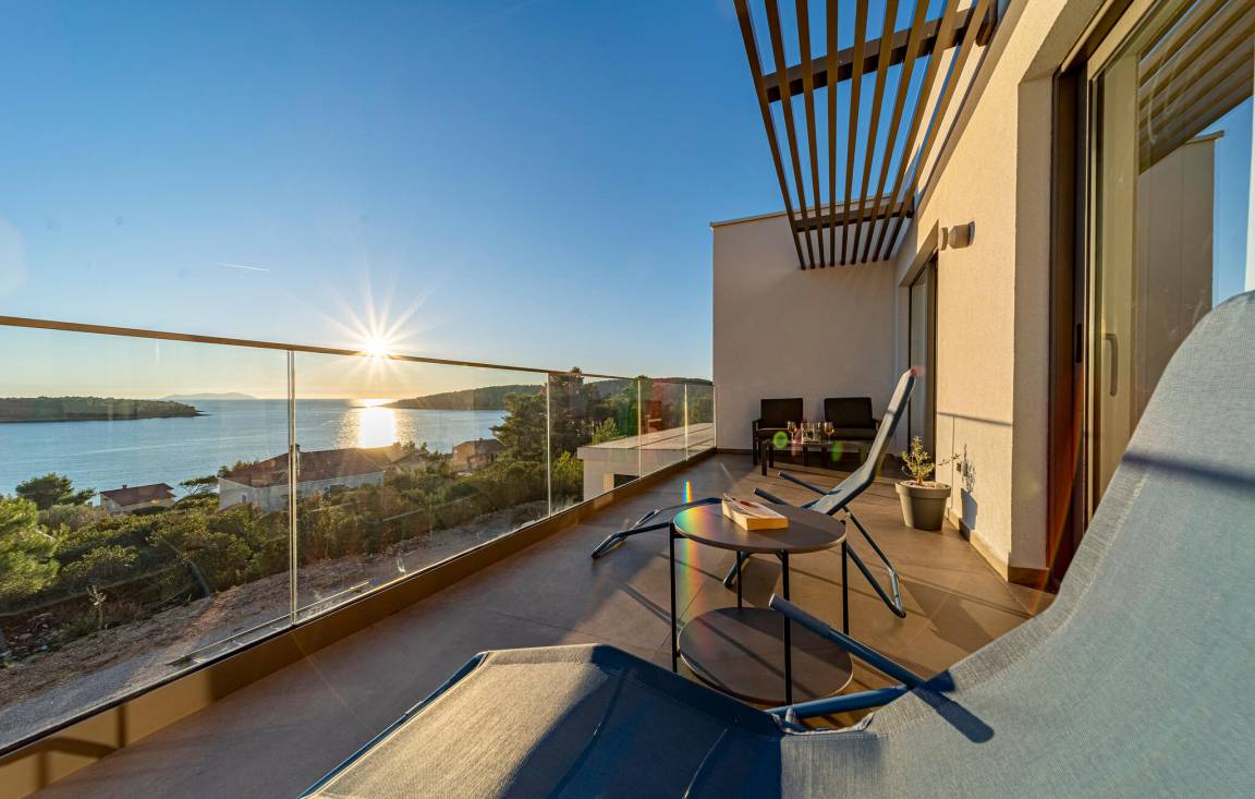 200 M² Ferienhaus ∙ 3 Schlafzimmer ∙ 8 Gäste - Vela Luka