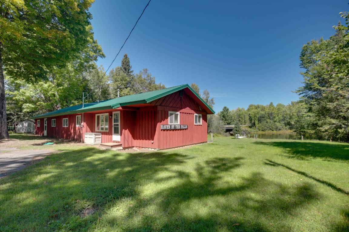 176 M² Cottage ∙ 3 Bedrooms ∙ 6 Guests - Wisconsin