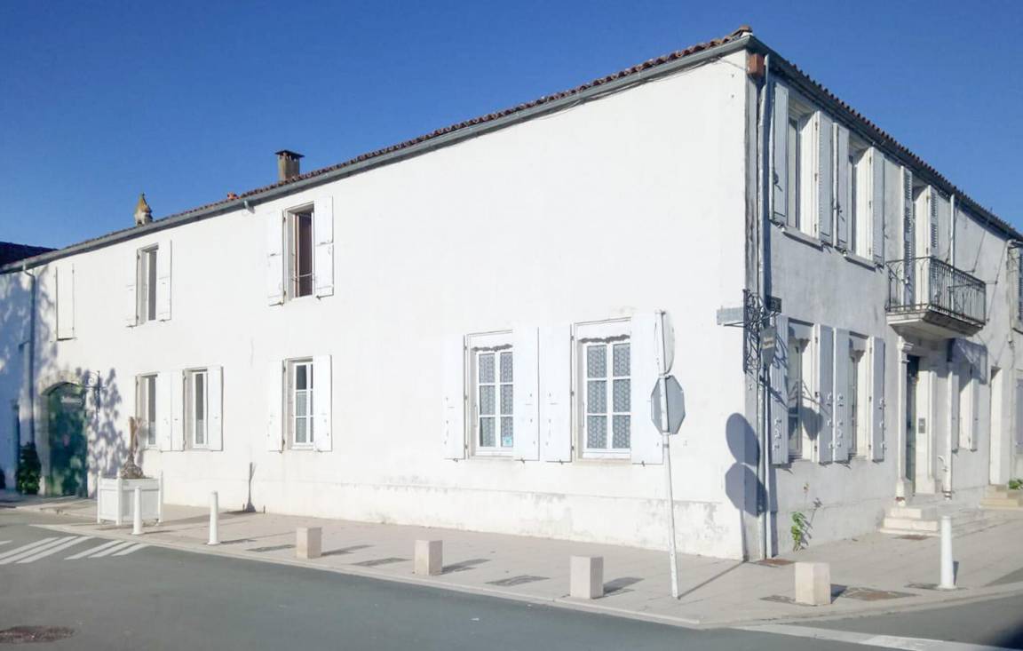 235 M² Maison De Vacances ∙ 3 Chambres ∙ 6 Personnes - Île d'Oléron