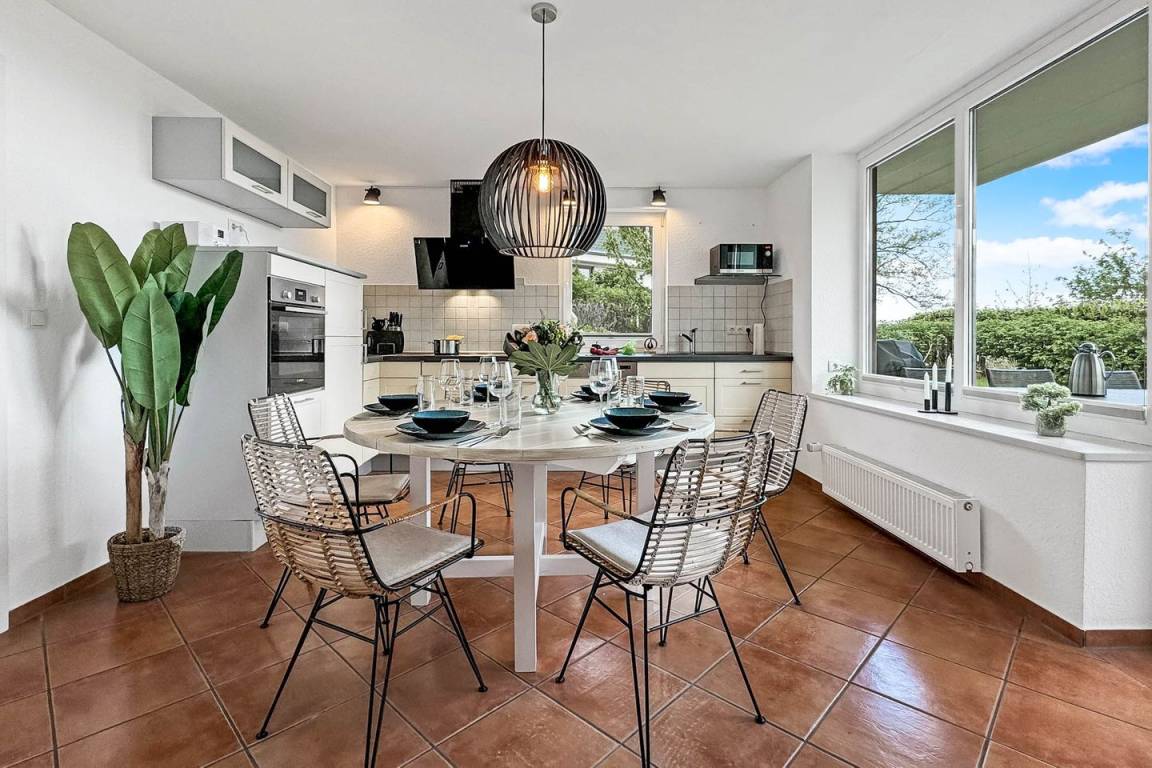 100 M² House ∙ 2 Bedrooms ∙ 6 Guests - Fahrdorf