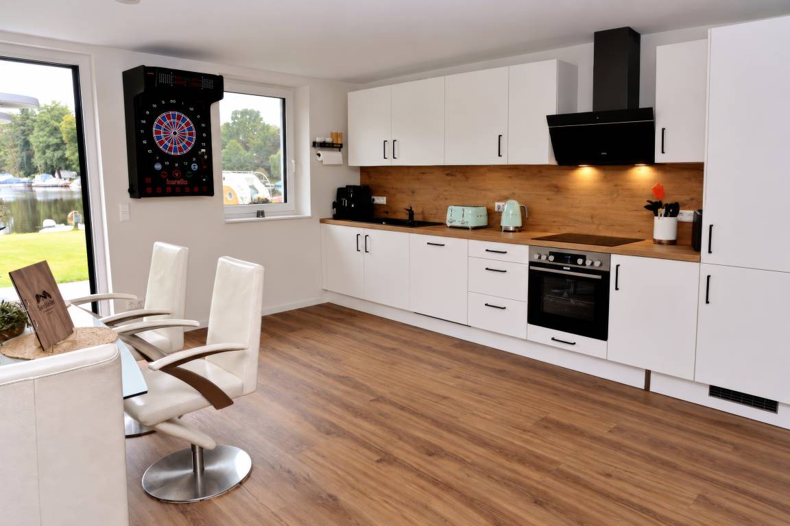 90 M² Ferienhaus ∙ 3 Schlafzimmer ∙ 6 Gäste - Templin