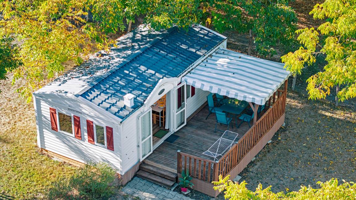32 M² Caravan ∙ 2 Bedrooms ∙ 6 Guests - Dordogne