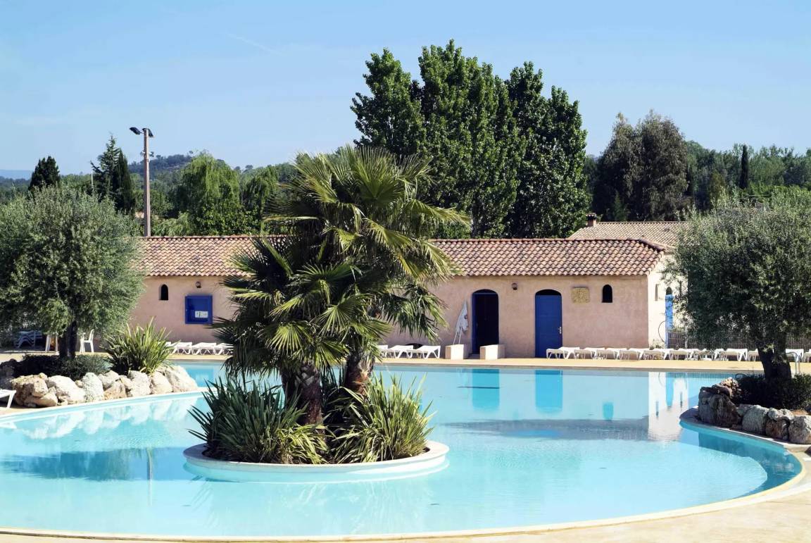 120 M² Maison De Vacances ∙ 4 Chambres ∙ 8 Personnes - Le Thoronet