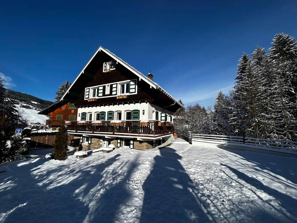 185 M² Chalet ∙ 5 Chambres ∙ 10 Personnes - Megève