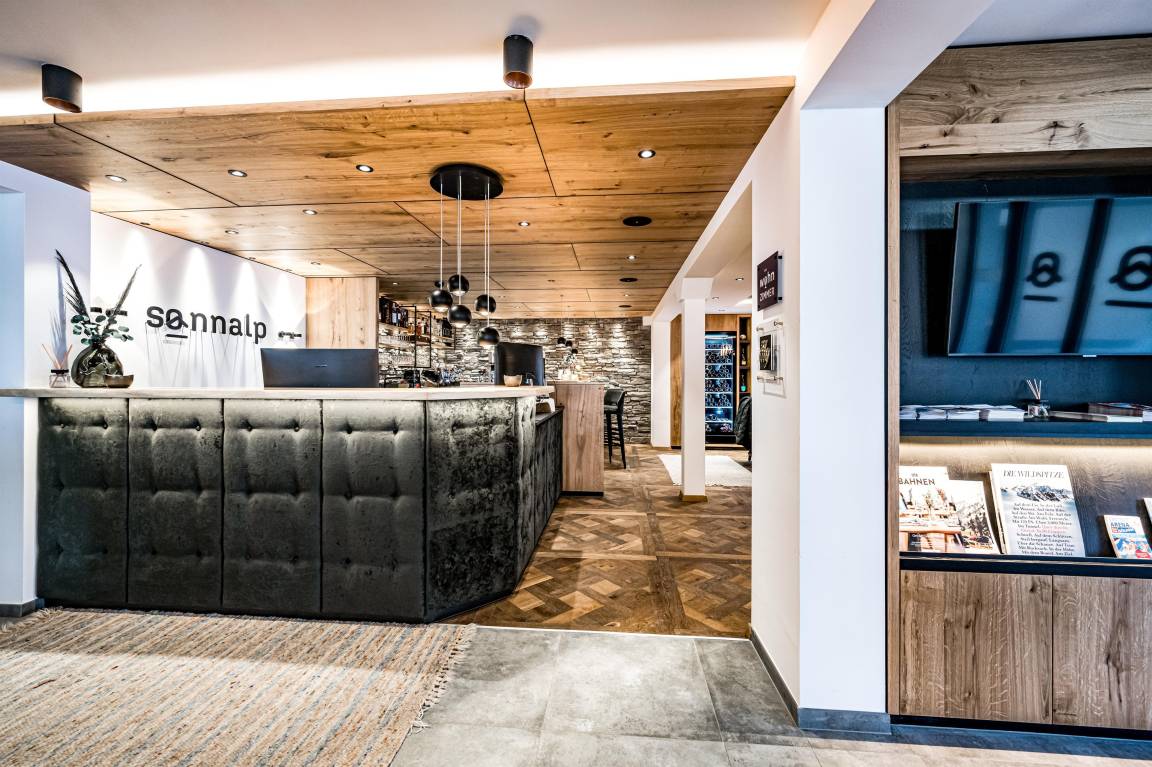 33 M² Hotel ∙ 1 Bedroom ∙ 2 Guests - Hochgurgl
