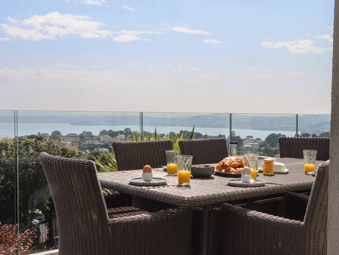 Cottage ∙ 3 Bedrooms ∙ 6 Guests - Shaldon