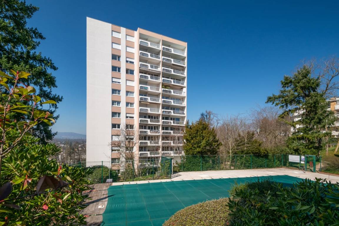 73 M² Appartement ∙ 2 Chambres ∙ 4 Personnes - Lyon