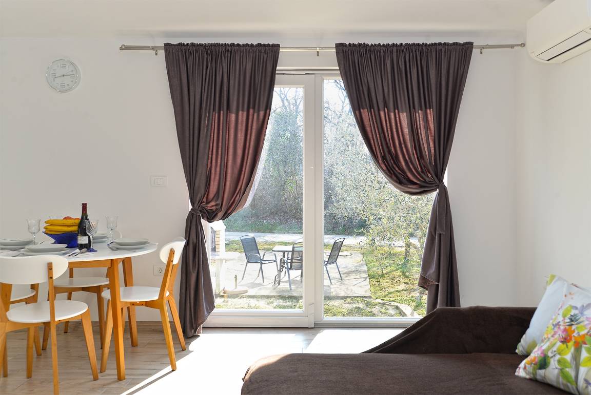 51 M² House ∙ 2 Bedrooms ∙ 6 Guests - Pula