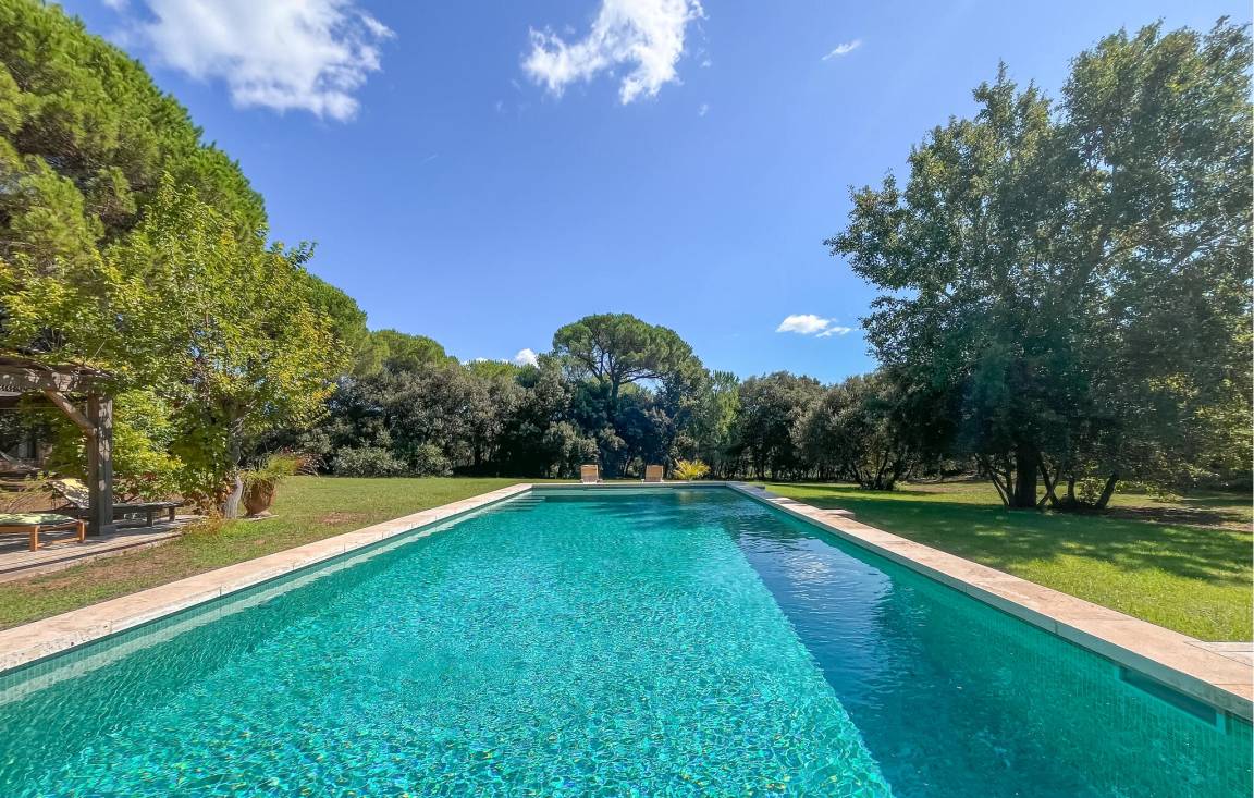 75 M² Maison De Vacances ∙ 3 Chambres ∙ 5 Personnes - Uzès