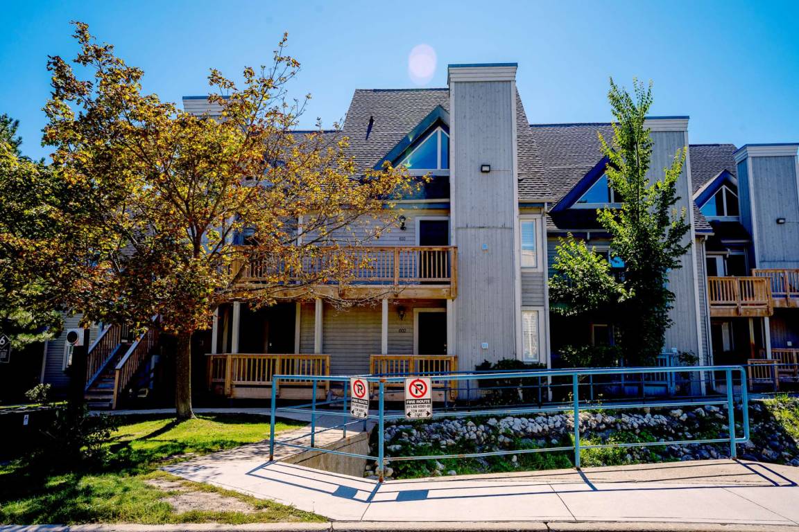 71 M² Appartement ∙ 1 Chambre ∙ 6 Personnes - Ontario