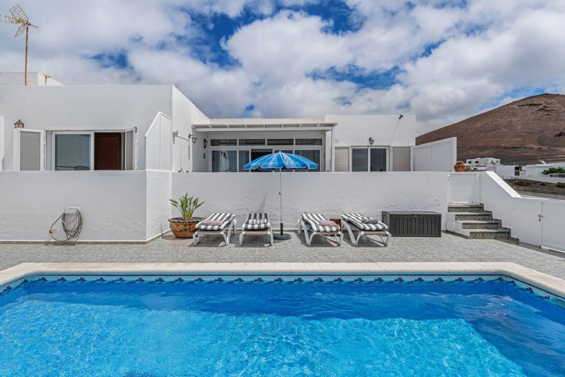 150 M² Huis ∙ 3 Slaapkamers ∙ 6 Gasten - Puerto del Carmen