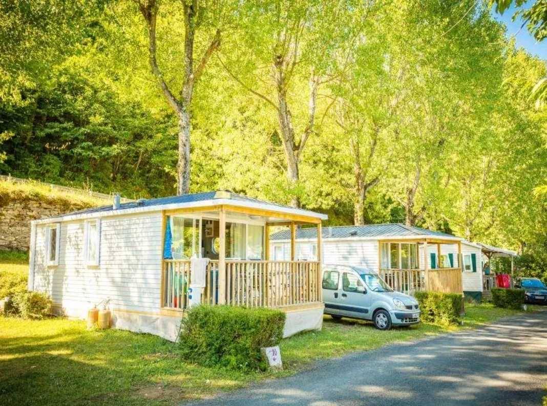 26 M² Camping ∙ 2 Chambres ∙ 4 Personnes - Parc national des Cévennes