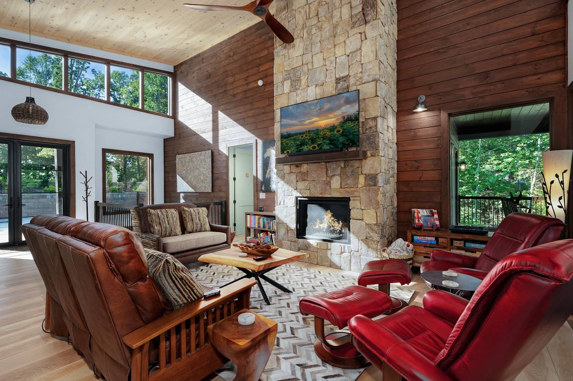 297 M² Cabin ∙ 4 Bedrooms ∙ 10 Guests - Blue Ridge, GA