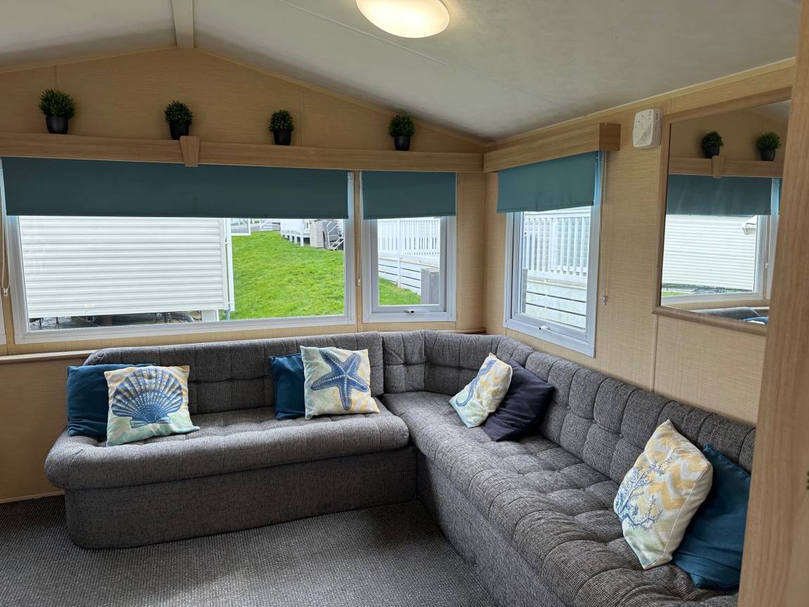 39 M² Chalet ∙ 3 Bedrooms ∙ 8 Guests - Newquay