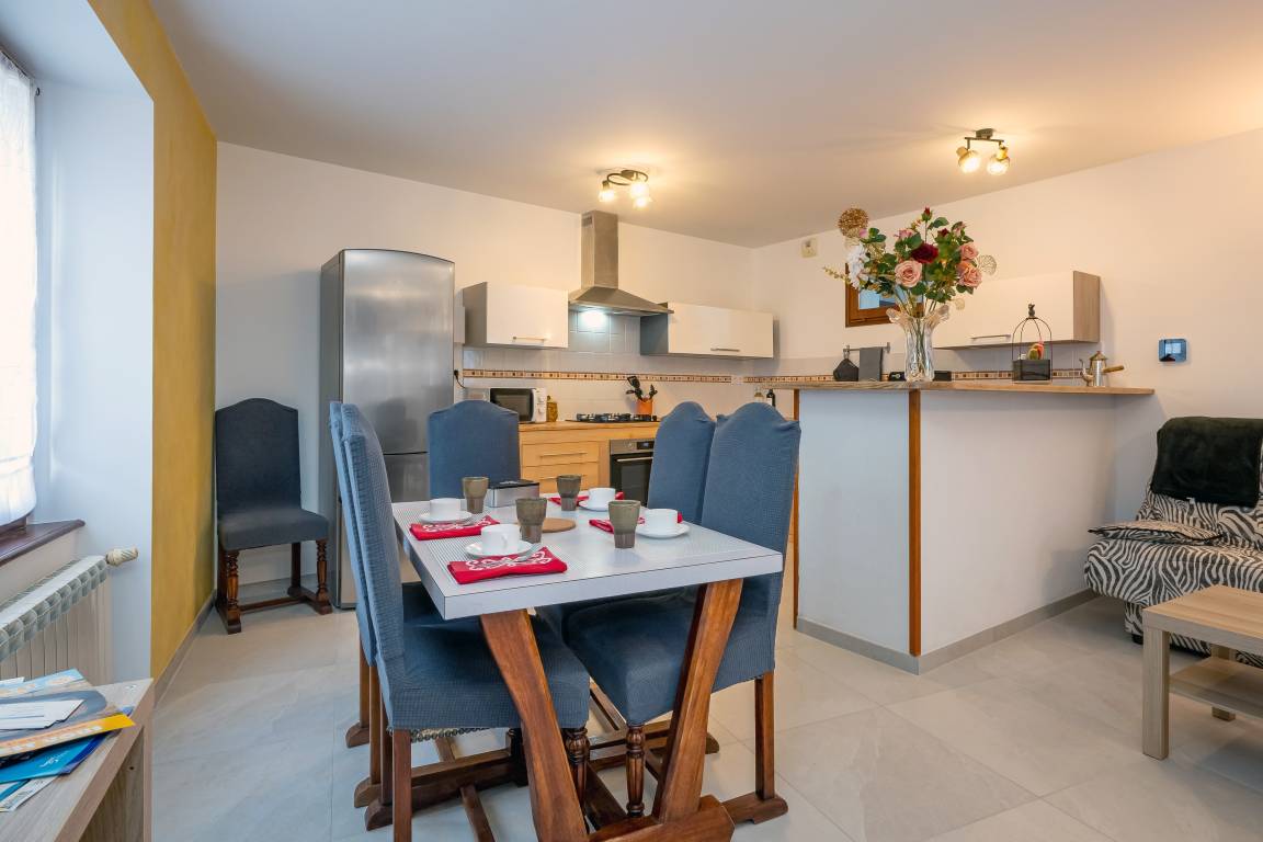 105 M² Maison De Vacances ∙ 2 Chambres ∙ 7 Personnes - Isère
