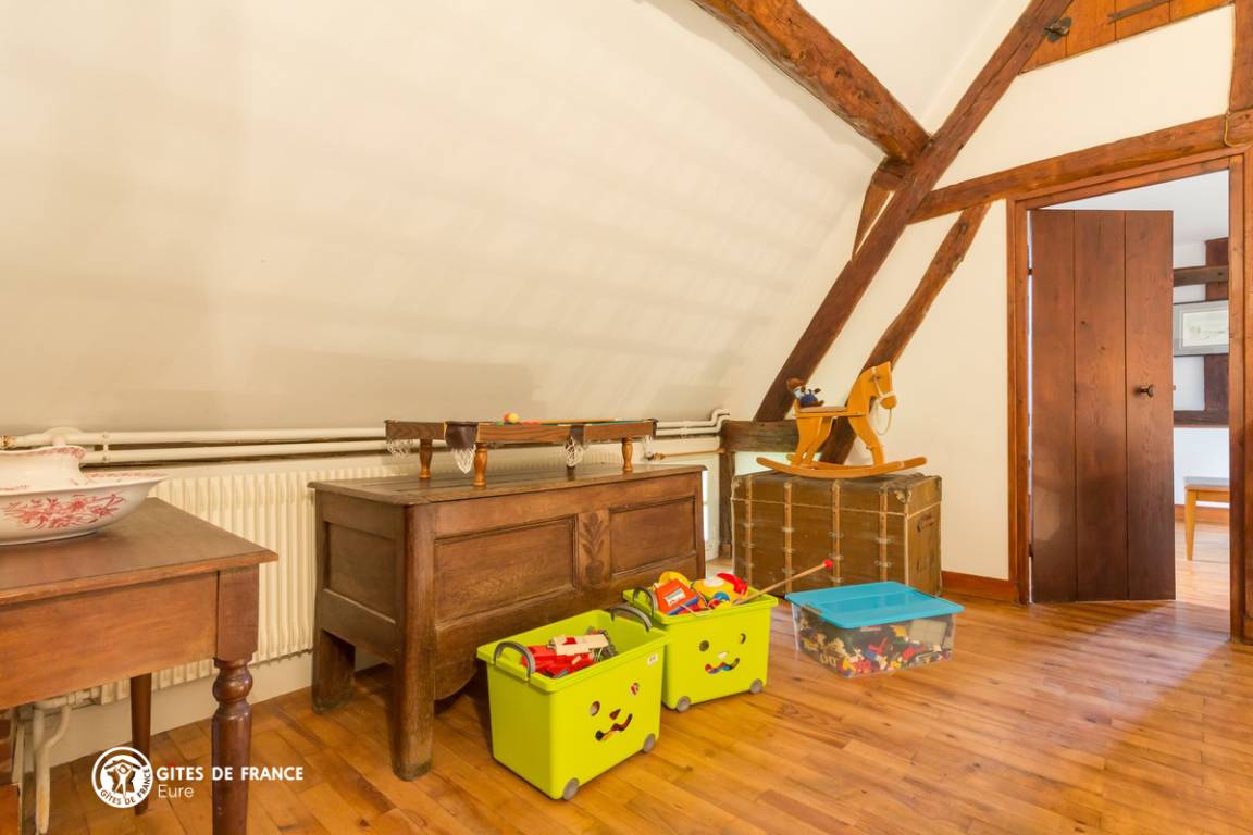 96 M² Gîte ∙ 2 Chambres ∙ 5 Personnes - Anet