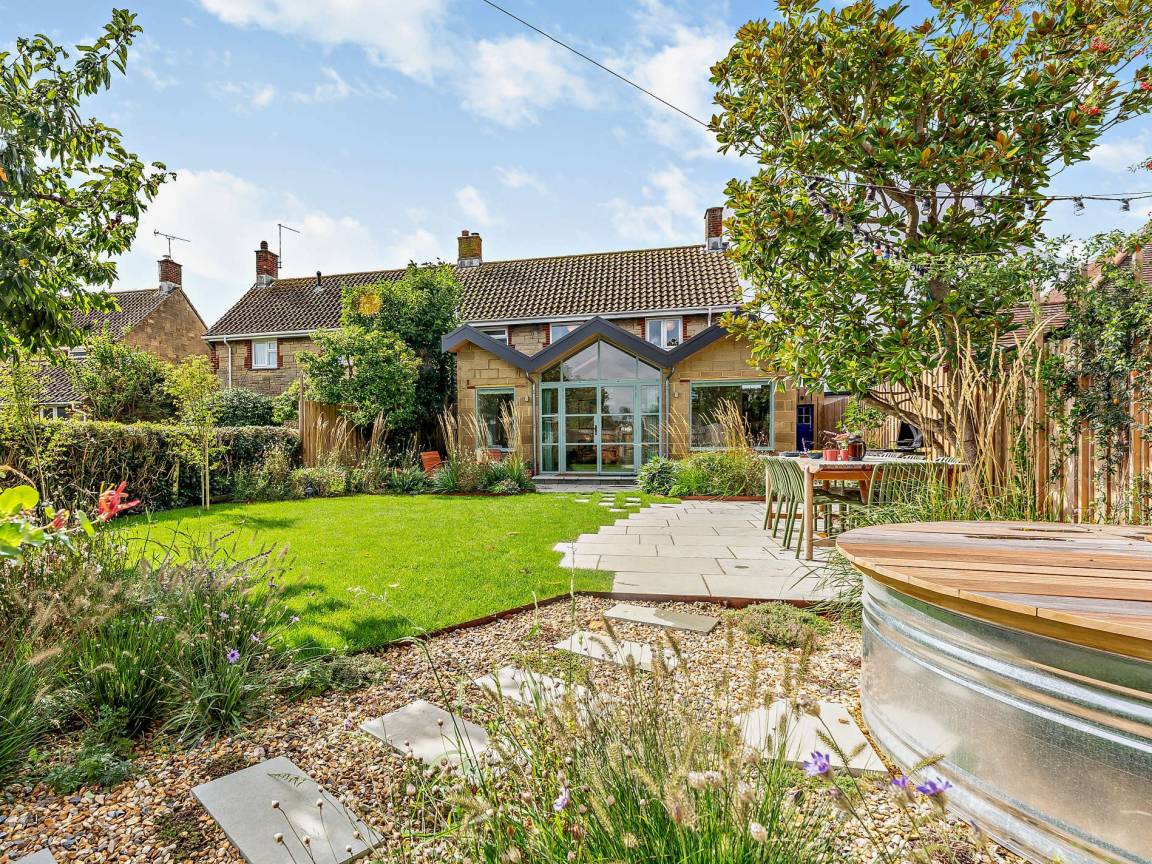 Cottage ∙ 3 Bedrooms ∙ 6 Guests - Bembridge