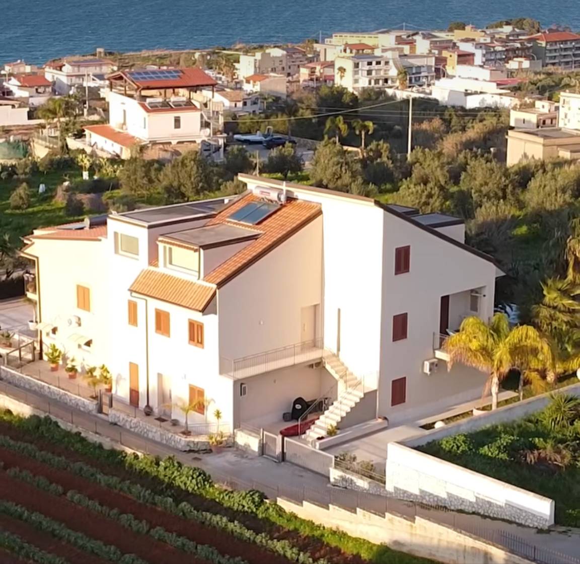 350 M² Villa ∙ 6 Bedrooms ∙ 16 Guests - Balestrate