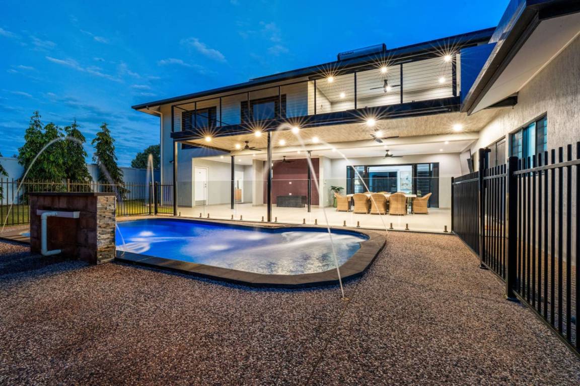 House ∙ 4 Bedrooms ∙ 10 Guests - Darwin