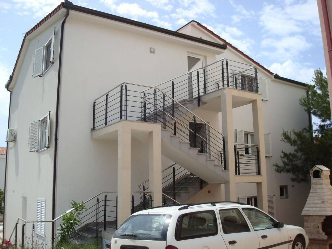 65 M² Apartment ∙ 2 Bedrooms ∙ 5 Guests - Rogoznica