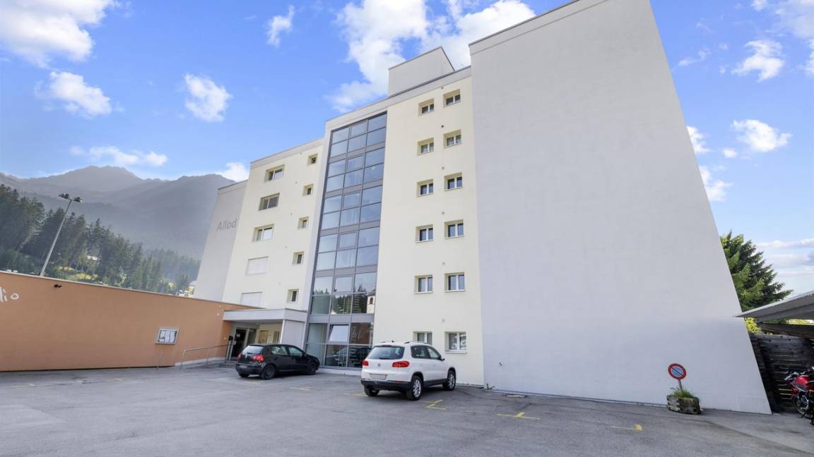 61 M² Ferienwohnung ∙ 1 Schlafzimmer ∙ 4 Gäste - Lenzerheide (Lai)