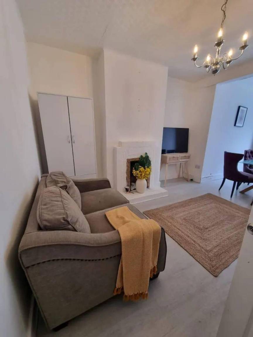 130 M² House ∙ 3 Bedrooms ∙ 6 Guests - London