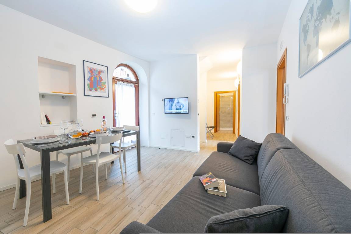 53 M² Apartment ∙ 2 Bedrooms ∙ 5 Guests - Rovereto