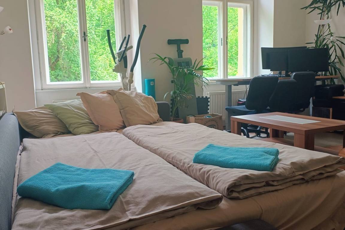 80 M² Apartment ∙ 2 Bedrooms ∙ 5 Guests - Prague