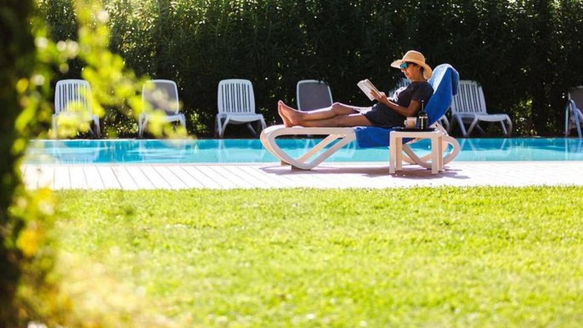 18 M² Hotel ∙ 1 Habitación ∙ 2 Huéspedes - Arco