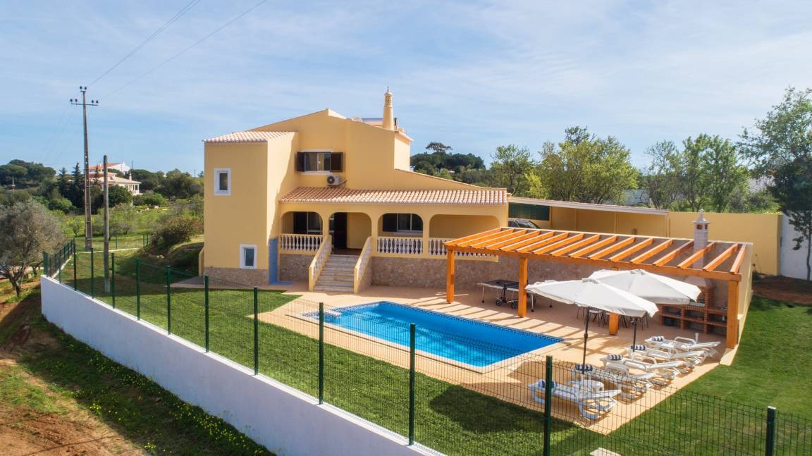 Villa ∙ 3 Bedrooms ∙ 6 Guests - Praia da Rocha