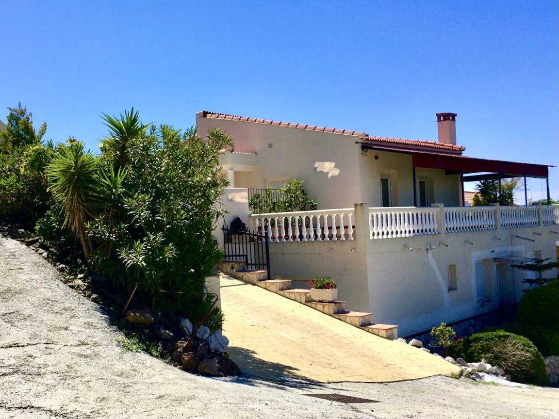 95 M² Villa ∙ 3 Schlafzimmer ∙ 6 Gäste - Torrox