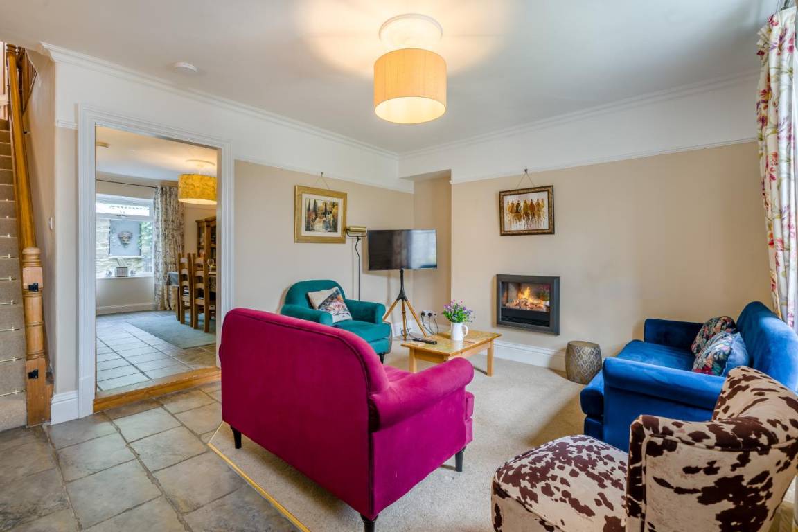 Cottage ∙ 3 Bedrooms ∙ 6 Guests - Grange-over-Sands