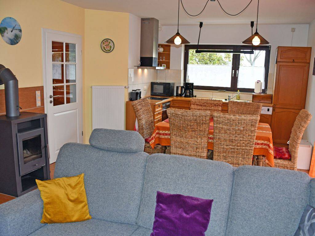 130 M² Ferienwohnung ∙ 2 Schlafzimmer ∙ 7 Gäste - Sellin