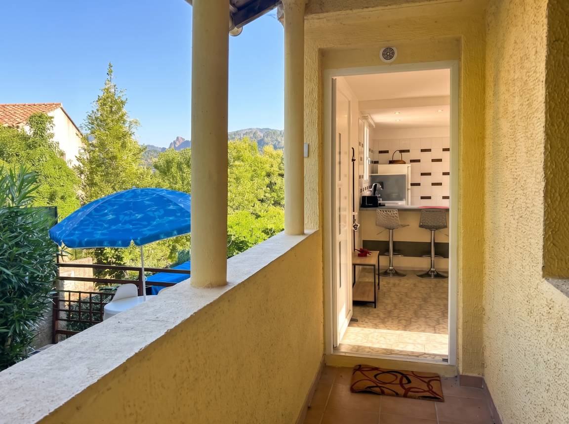 75 M² Apartamento ∙ 3 Habitaciones ∙ 8 Huéspedes - Cargèse