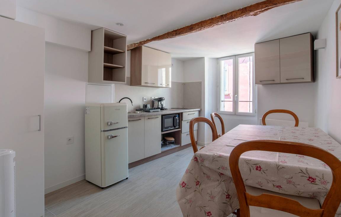 26 M² Huoneisto ∙ 1 Makuuhuone ∙ 2 Vierasta - La Garde