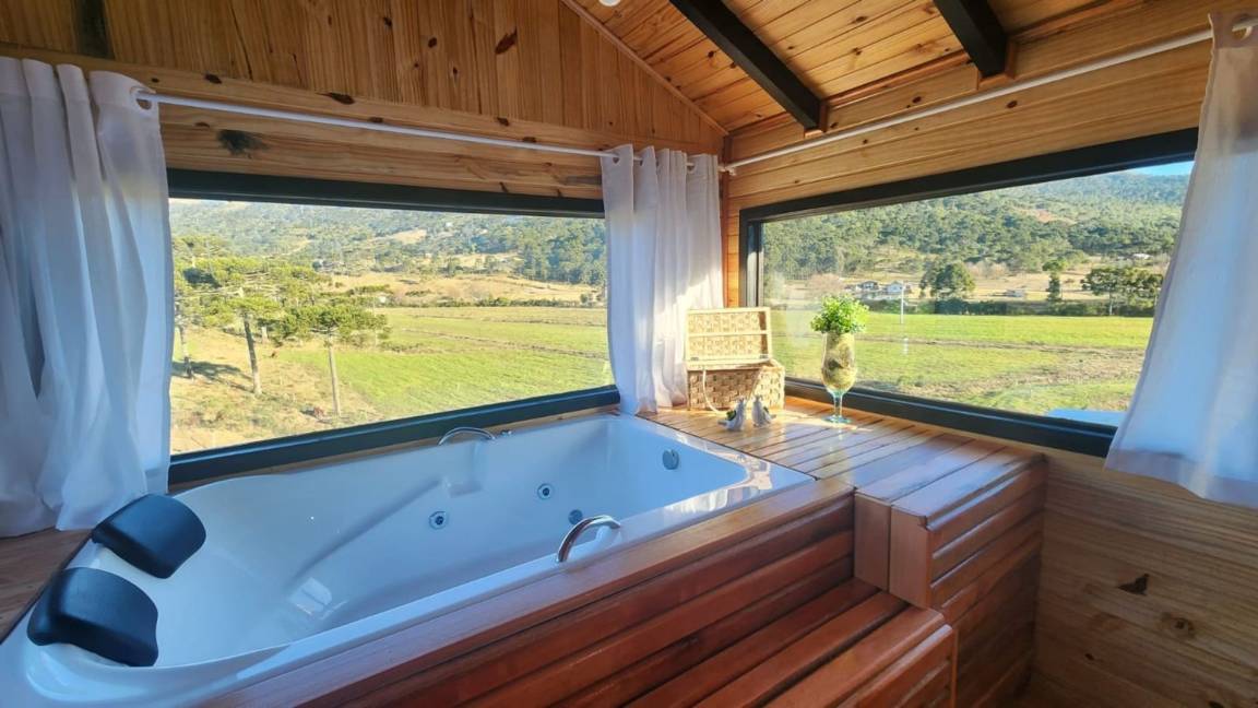 205 M² Estúdio ∙ 3 Quartos ∙ 11 Hóspedes - Bom Jardim da Serra