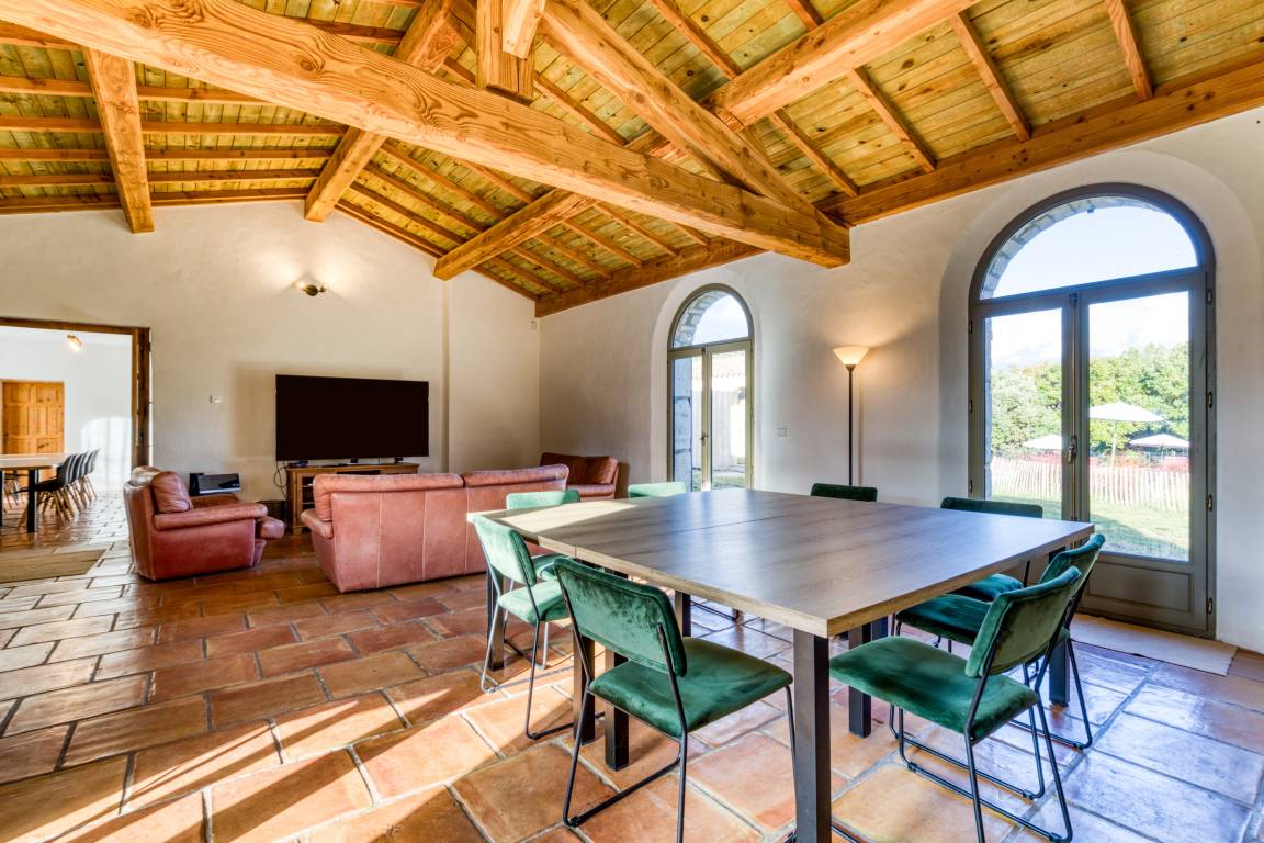 240 M² Maison De Vacances ∙ 6 Chambres ∙ 15 Personnes - Saint-Gély-du-Fesc