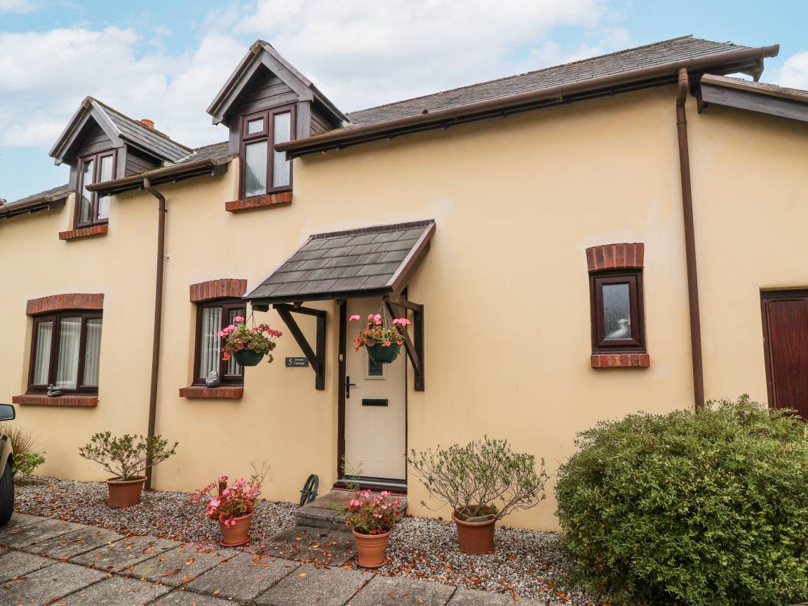 Cottage ∙ 2 Bedrooms ∙ 5 Guests - Welcombe