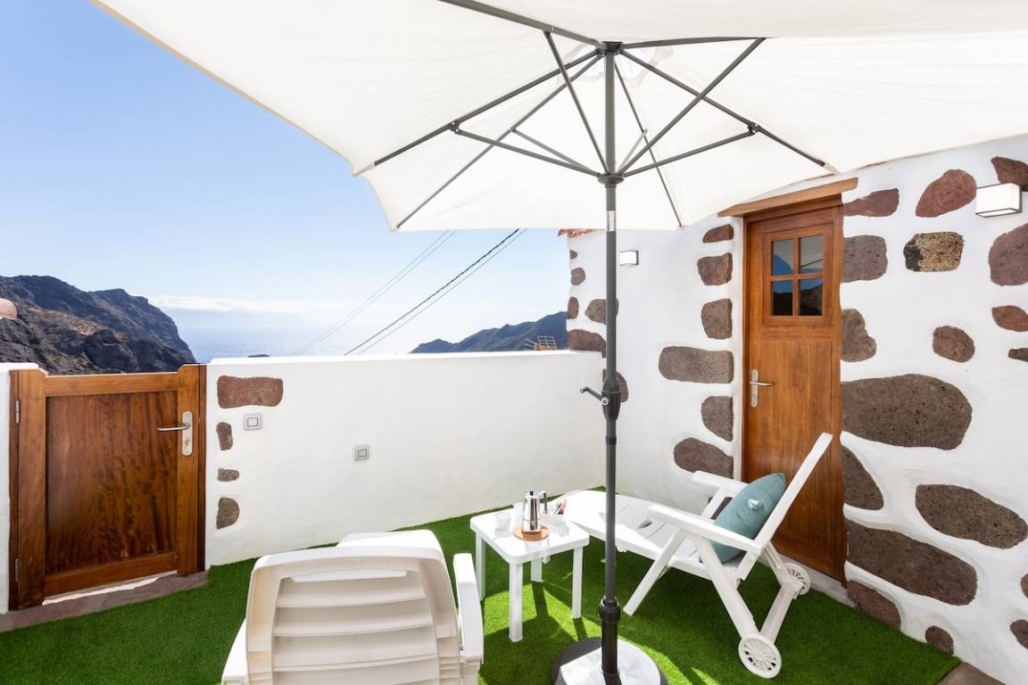 100 M² Apartamento ∙ 2 Habitaciones ∙ 4 Huéspedes - Buenavista del Norte